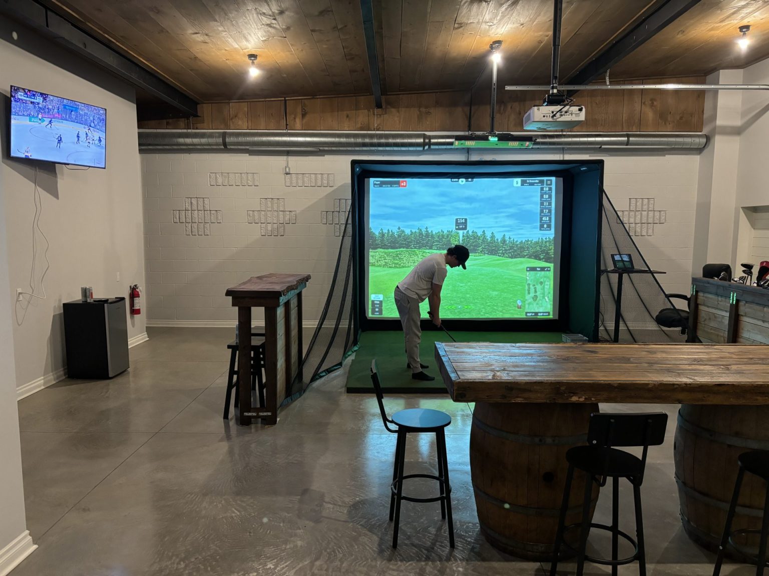 Golfing Indoors | Best Virtual Golf Courses & Practice Driving Ranges